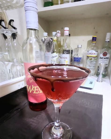 레드 벨벳 마티니 칵테일 레시피 마실랭