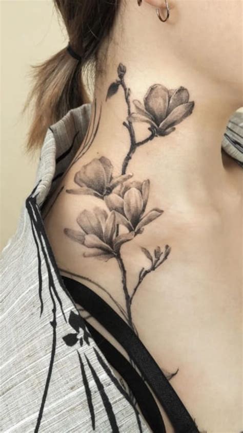 Neck Tattoo Magnolia Kobus