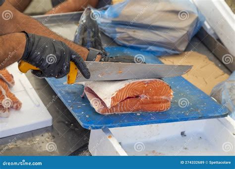 Fishmonger With Knife Cutting Fish Into Cutlets Stock Image Image Of