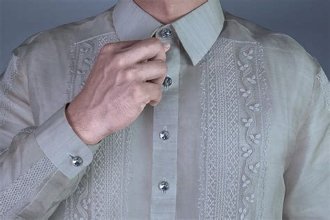 How To Wear A Barong Tagalog Heritage Barong