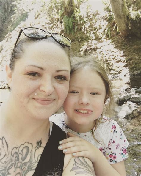 Melissa Diefenderfers Instagram Twitter And Facebook On Idcrawl