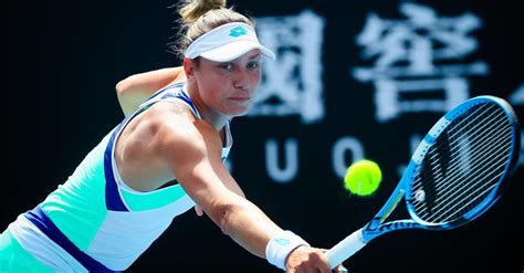 Yanina Wickmayer Va Revenir Sur Le Circuit Féminin