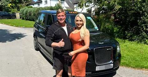 Fans All Make Fake Taxi Joke As Thomas Skinner Gets In Cab With Bbc