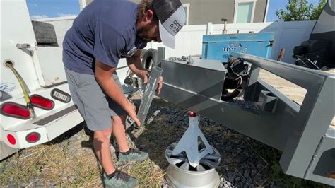 Trailer Jack Lubrication And Welding Repair Youtube