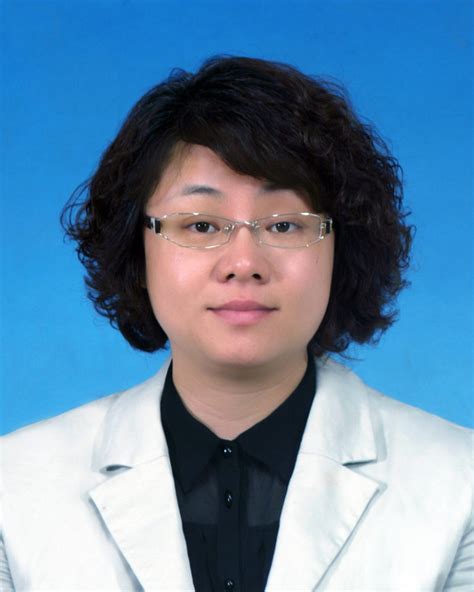 Rsc Advances Hot Articles A Feature Interview With Junmin Li Rsc Advances Blog