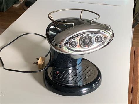 Illy Coffee Machine X7 1 Tv And Home Appliances Kitchen Appliances
