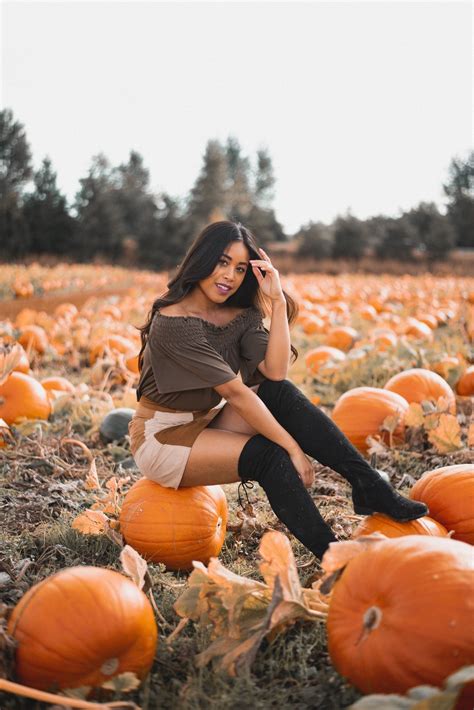 83 Pumpkin Patch Photoshoot Ideas Pumpkin Patch Photoshoot Fall