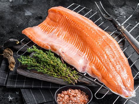 Marinierter Lachs Selbst Gebeizt Mit Nur Salz Und Zucker Gravlax Art