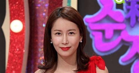 황인영 탑과 이미숙처럼에로틱한 화보 찍고 싶다 러브콜