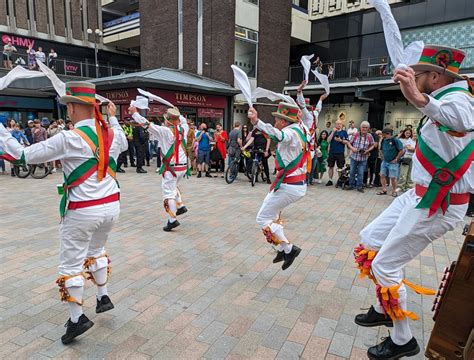 Stockport To Host Day Of Dance With Over 1000 Morris Dancers