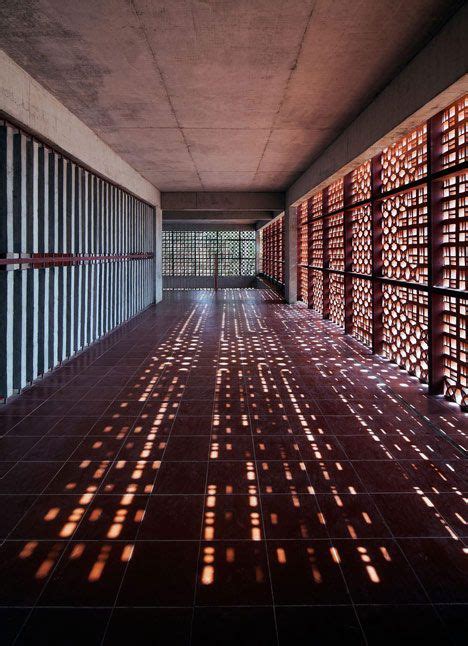 Dps Kindergarten School By Khosla Associates The Perforated Screens Called Jali Keep The