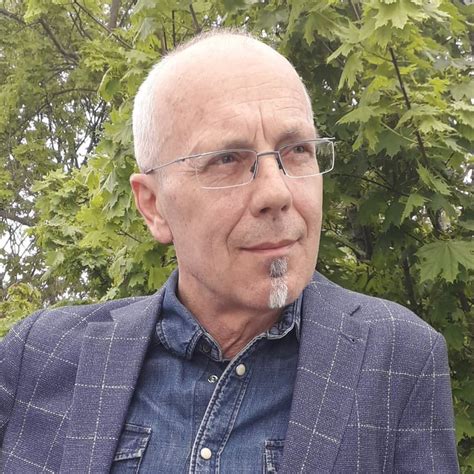 Smutná Správa Zomrel Dlhoročný Redaktor Spravodajstva Televízie Joj