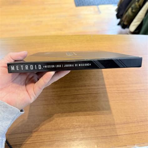 Metroid Dread Mission Logs Art Book Hc Nintendo Switch Hardcover Ebay