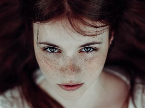 Redhead Women Freckles Portrait Wallpaper 1280x960