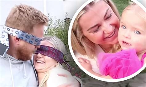 Lindsay Arnold Cusick Announces Shes Having A Girl In Sex Reveal Video Posted To Social Media