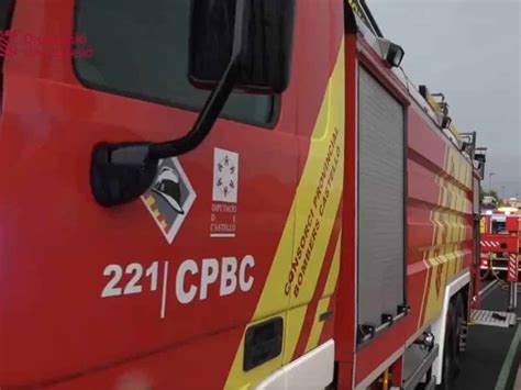 Incendio En Planta De Reciclaje En Onda Moviliza A Varias Dotaciones De