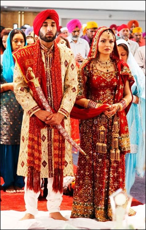 Hindu And Sikh Weddings Also Have Their Similarities In Some Clothing
