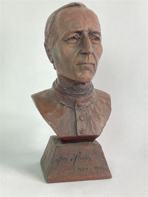 Busta Andrej Hlinka Oskar Košecký Mega StaroŽitnosti