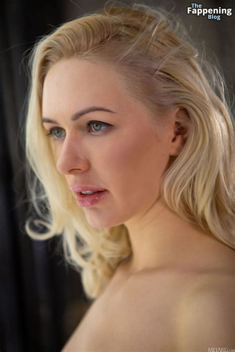 Anna Delos Flexiblewhore Annaadelos Annadelos Annadelosshow