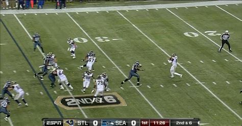 Kj Wright Making Plays In The Backfield Field Gulls