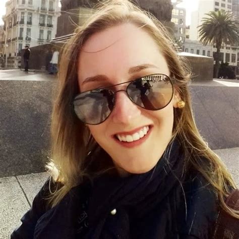 Camila Rauber Carauber • Threads Say More