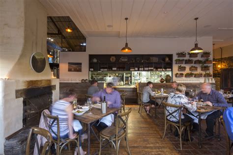 Award Winning Dining In Otago Olivers Restaurant In Clyde