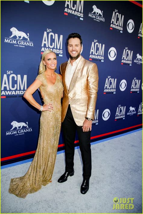 Luke Bryan And Wife Caroline Rock Gold Outfits For Acm Awards 2019 Photo