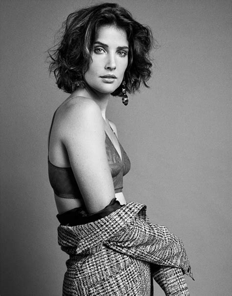 Cobie Smulders Photoshoot For Sbjct Journal 12 11 2017 • Celebmafia