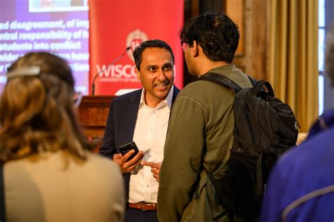 Eboo Patel Universities Teach How To Uplift Each Other In A Diverse Democracy Uw Madison News