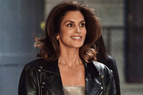 As The Super Models Airs On Apple Tv Cindy Crawford Calls Out Oprah
