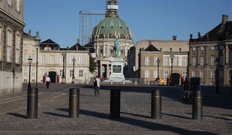 Smuk Sikring Af Amalienborg Slotsplads
