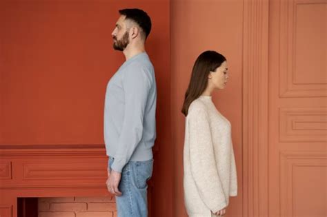 How Relationship Dynamics Evolve And What To Expect