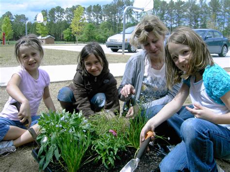 In Memoriam Caroline Menetre Totten
