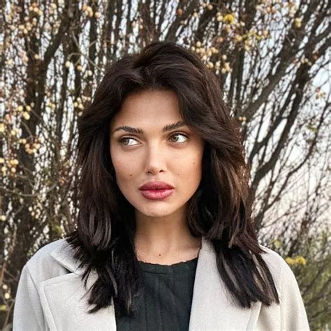 ارجو ان انال ما تمنيت بعد ليالي كثيرة من القلق ، ان تقر عيناي بكل ما