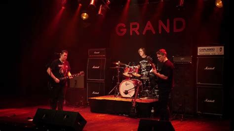 Thunderscreech Live Grand 211 22 Youtube