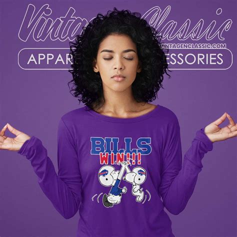 Charlie Snoopy High Five Buffalo Bills Win Shirt Vintagenclassic Tee