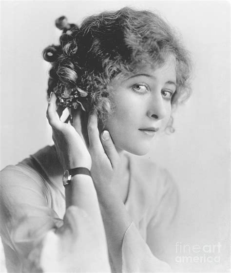 Mildred Harris