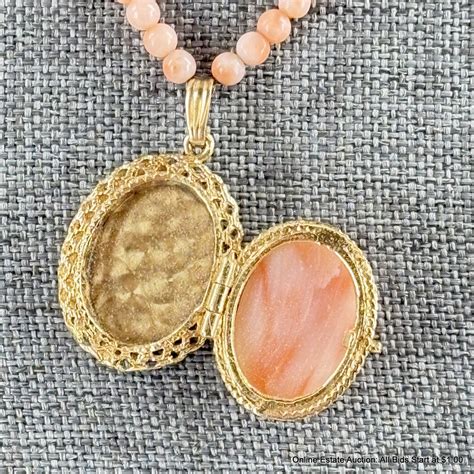 Vintage Angel Skin Coral 18 Necklace With Carved Cameo Locket Pendant