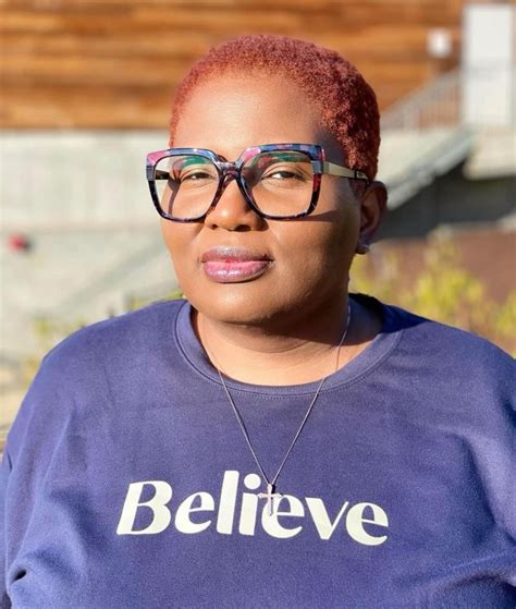 Rumi Vonnetta L West