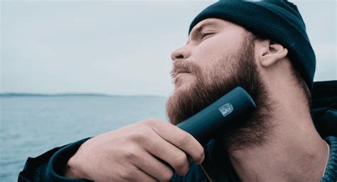 A Guide To Selecting The Best Beard Straightener Opumo Magazine