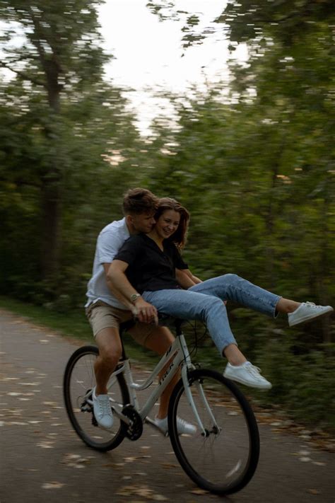 Engagement Photo Ideasengagement Shoot Ideas