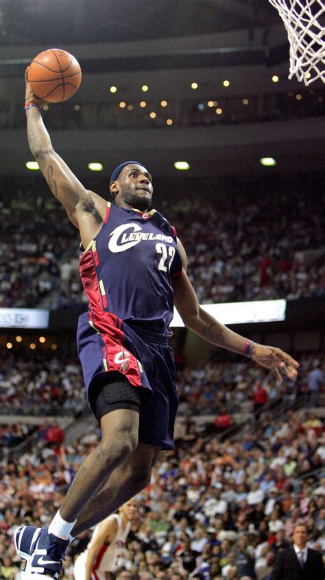 If A Lebron James Statue Becomes Reality What Pose Should Be Used Cast Your Vote