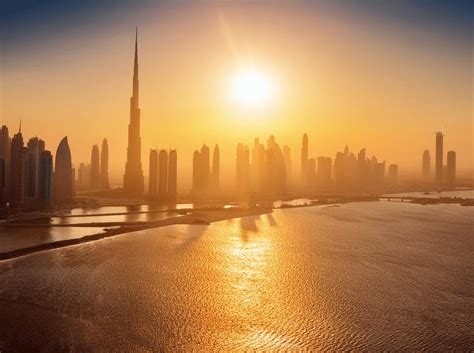 Uae Weather Alert Drops In Temperature Dust And Rain Expected Uae