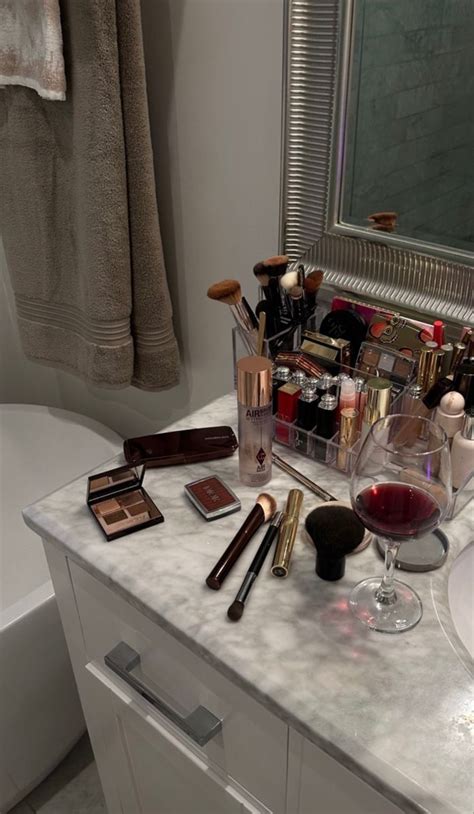 Pin By Emisgem On Glam Girly Things Makeup Collection Just Girly Things