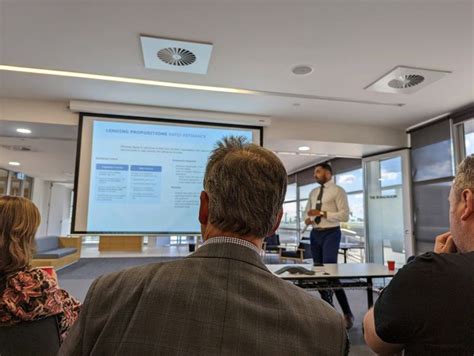 Michelle Iscaro On Linkedin Banking Commercialbanking Broker