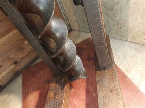 Antique Ship Barn Beam Mortise Tenon Hand Drill Borer Auger With 2