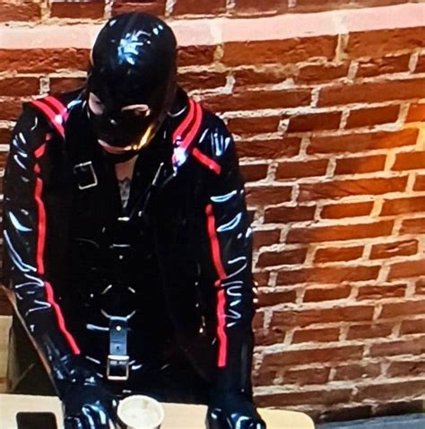 Gimp In The Crowd Is Much Ado About Nothing Says Globe Theatre