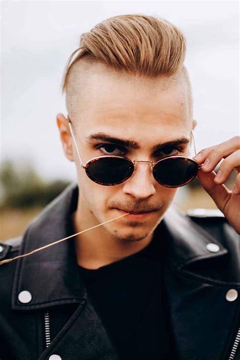 Short Rocker Hairstyles For Men