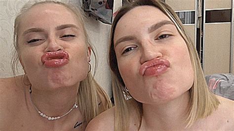 Girlfriends Smell Their Glossy Lips Mp4 Blondy999 Clips4sale