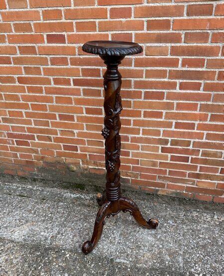 Peana Antigua 05 Alquiler Y Venta De Muebles Y Atrezzo